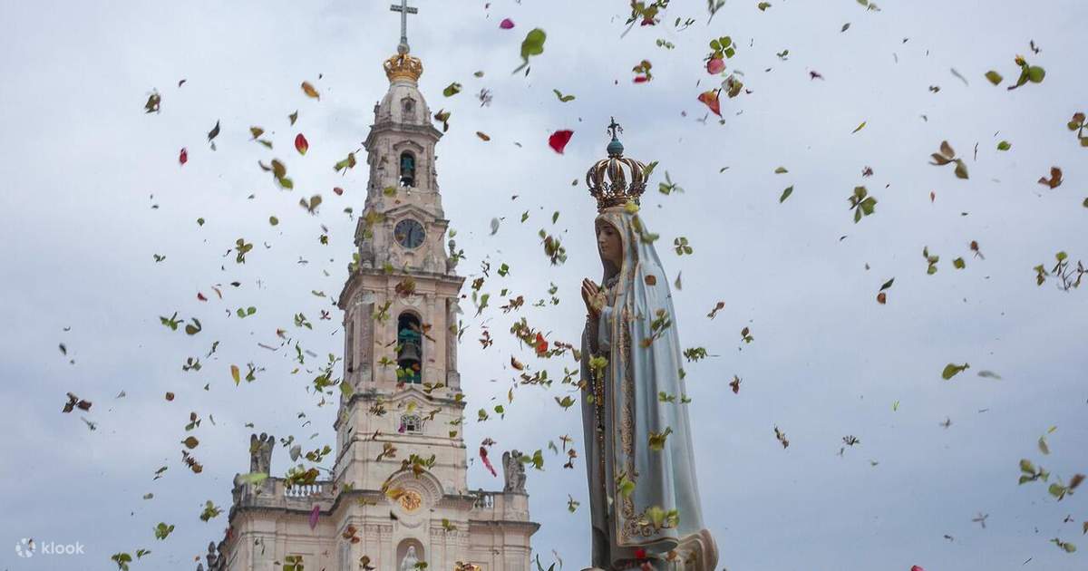 Explore the Treasures of Portugal: Full-Day Private Tour from Lisbon to Fátima, Nazaré & Óbidos ...